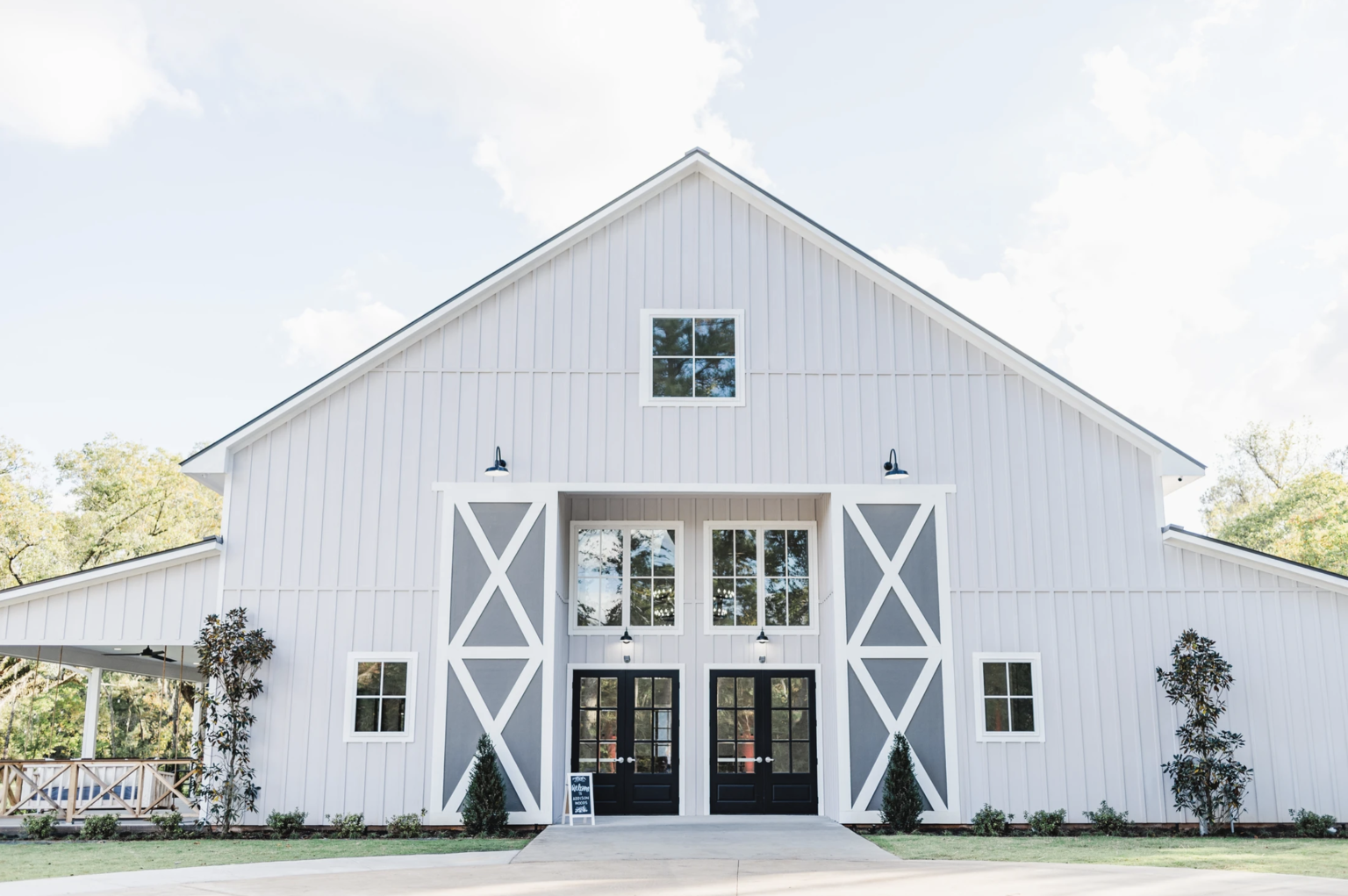 Building a Texas Wedding Venue? How to choose the right roof for your ...